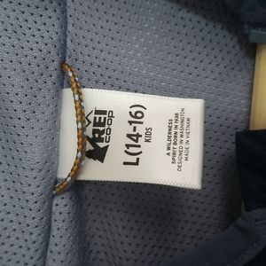 REI | Jackets & Coats | Rei Windbreaker Kids L | Poshmark